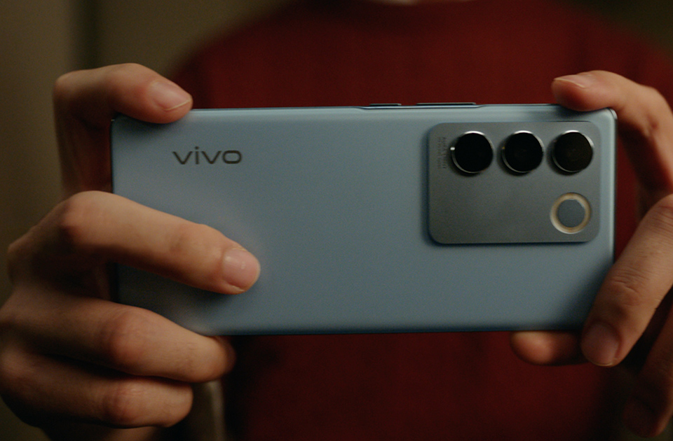 Смартфоны, наушники, носимые устройства и аксессуары vivo | vivo Казахстан