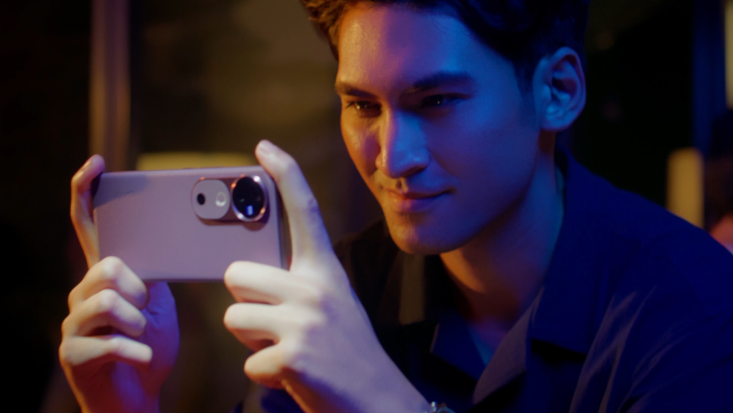 vivo V40 Series: Find Your Fascinating V | vivo indonesia