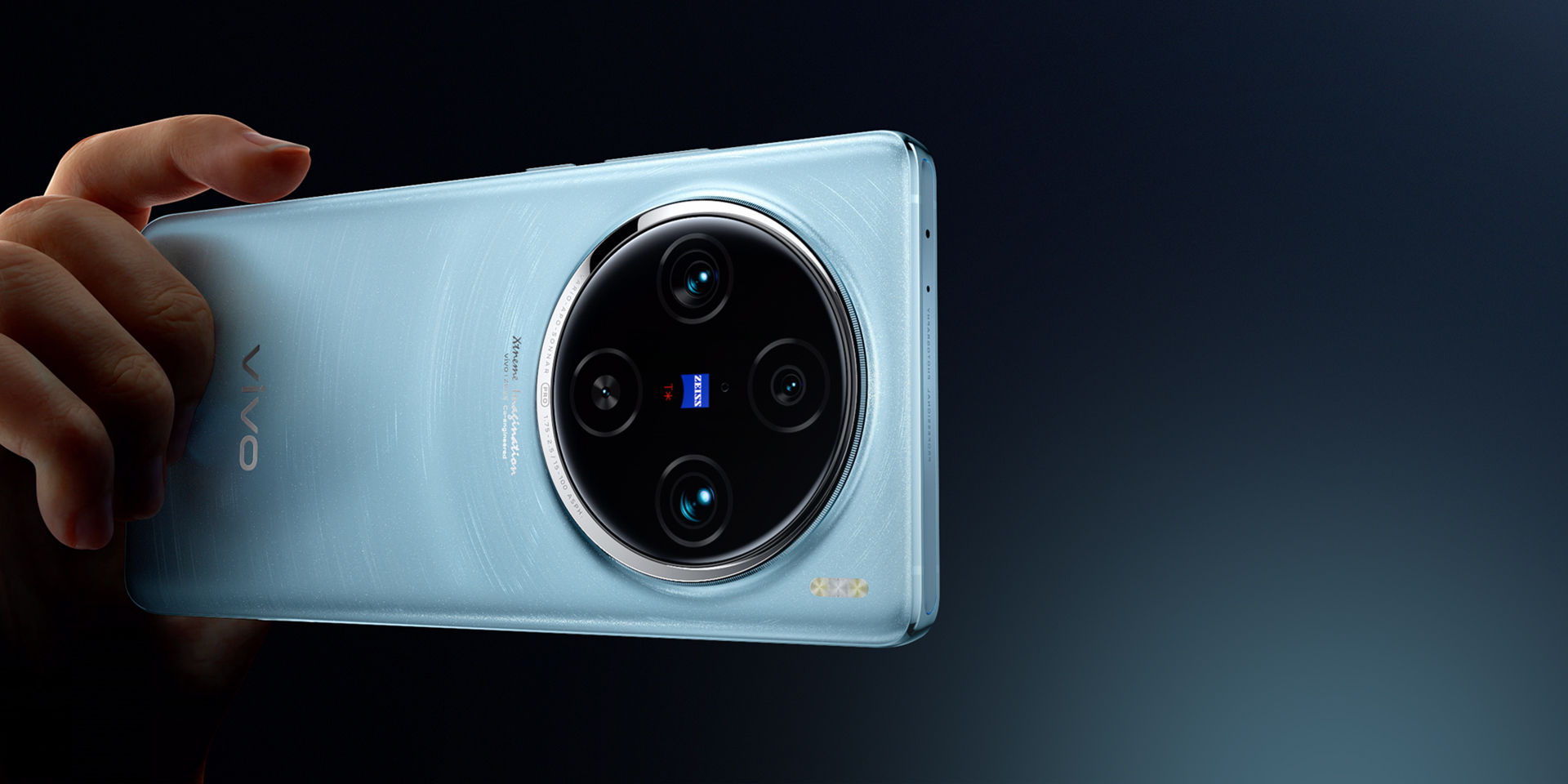 vivo X100 Pro-ZEISS 1-inch Main Camera+vivo V3 Chip | vivo Global