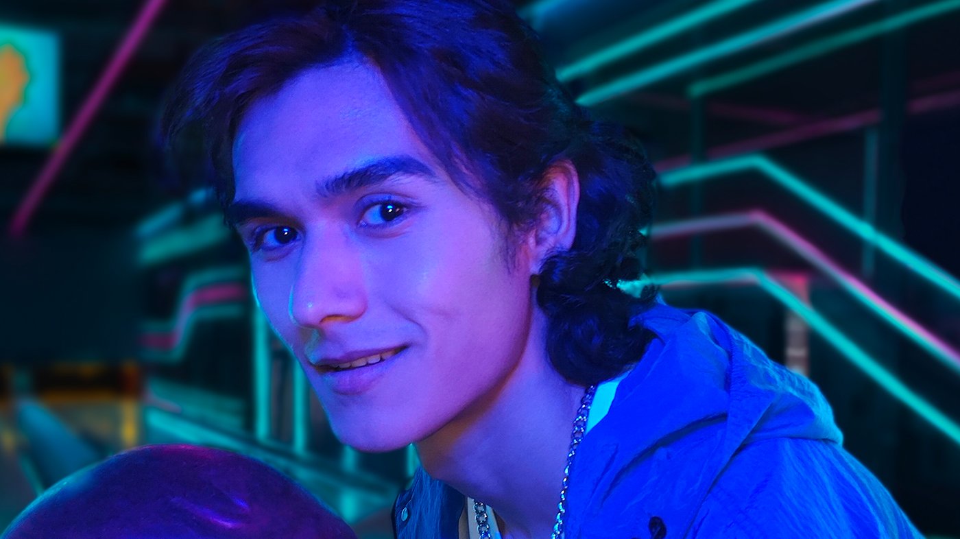 vivo V30e-Aura Light Portrait, Sony IMX 882 Camera | vivo ph